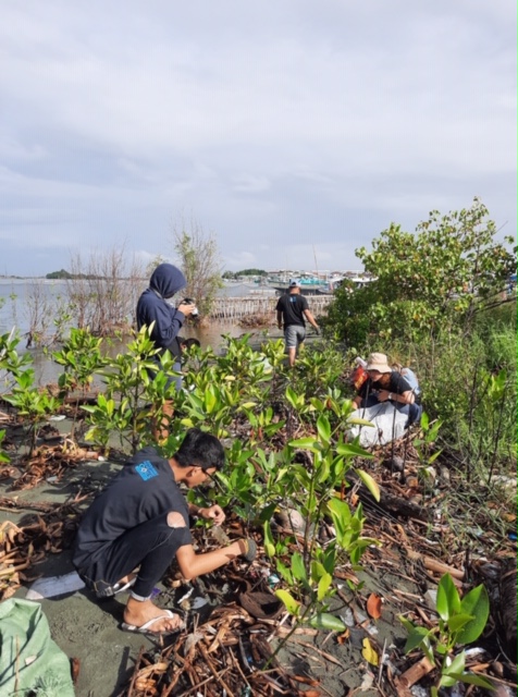 51 One Child, One Tree Volunteers Launch Successful Clean-up Drive ...